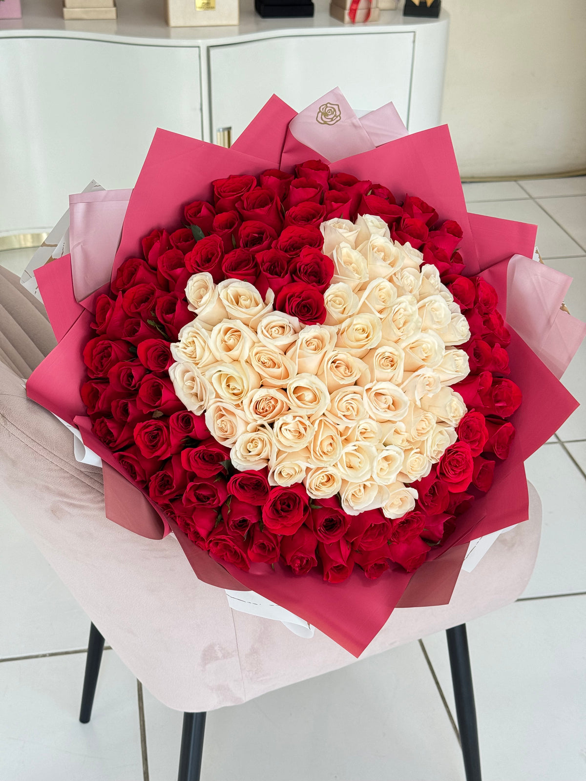 Heart Bouquet (120 Roses) | Top Flowers