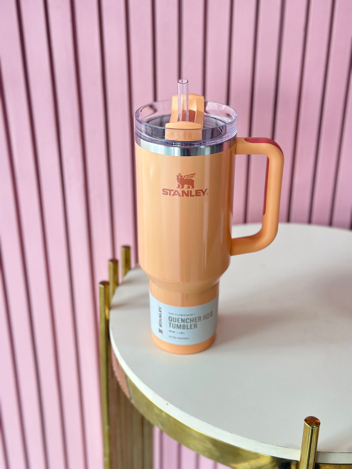 Stanley 40 oz Peach | Top Flowers