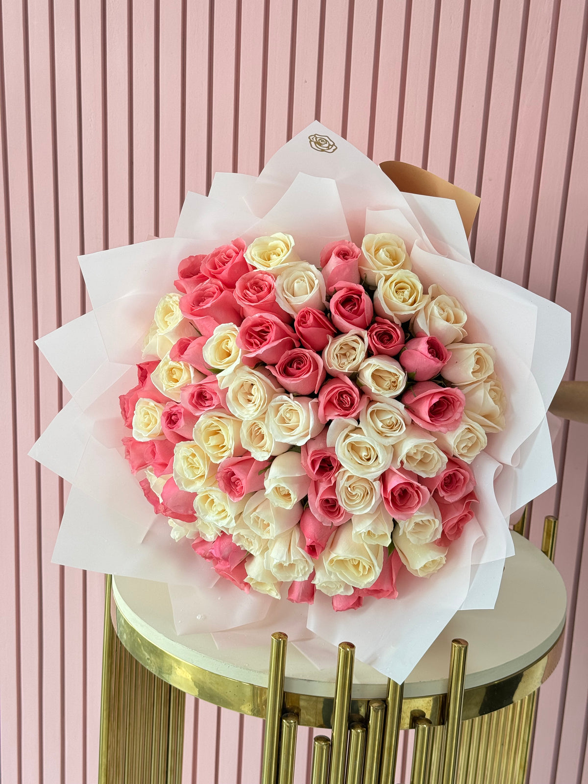 Signature Bouquet 70 Roses | Top Flowers