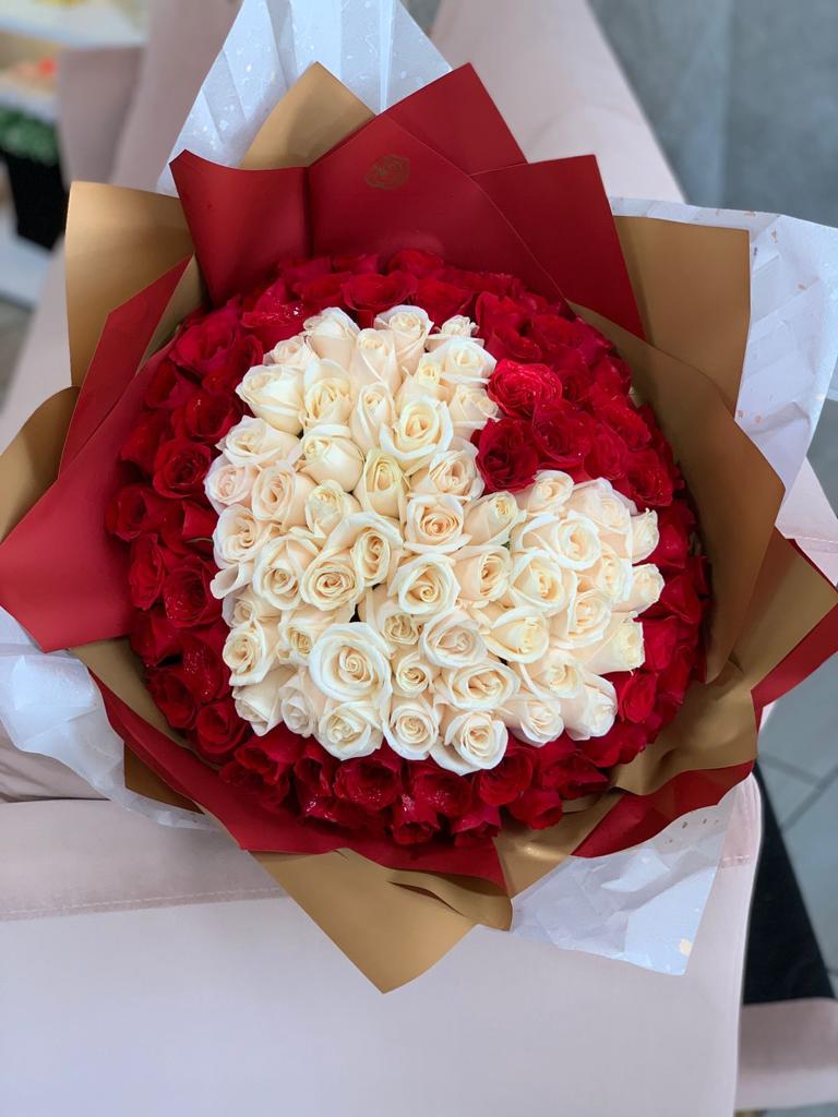 Heart Bouquet (120 Roses) | Top Flowers