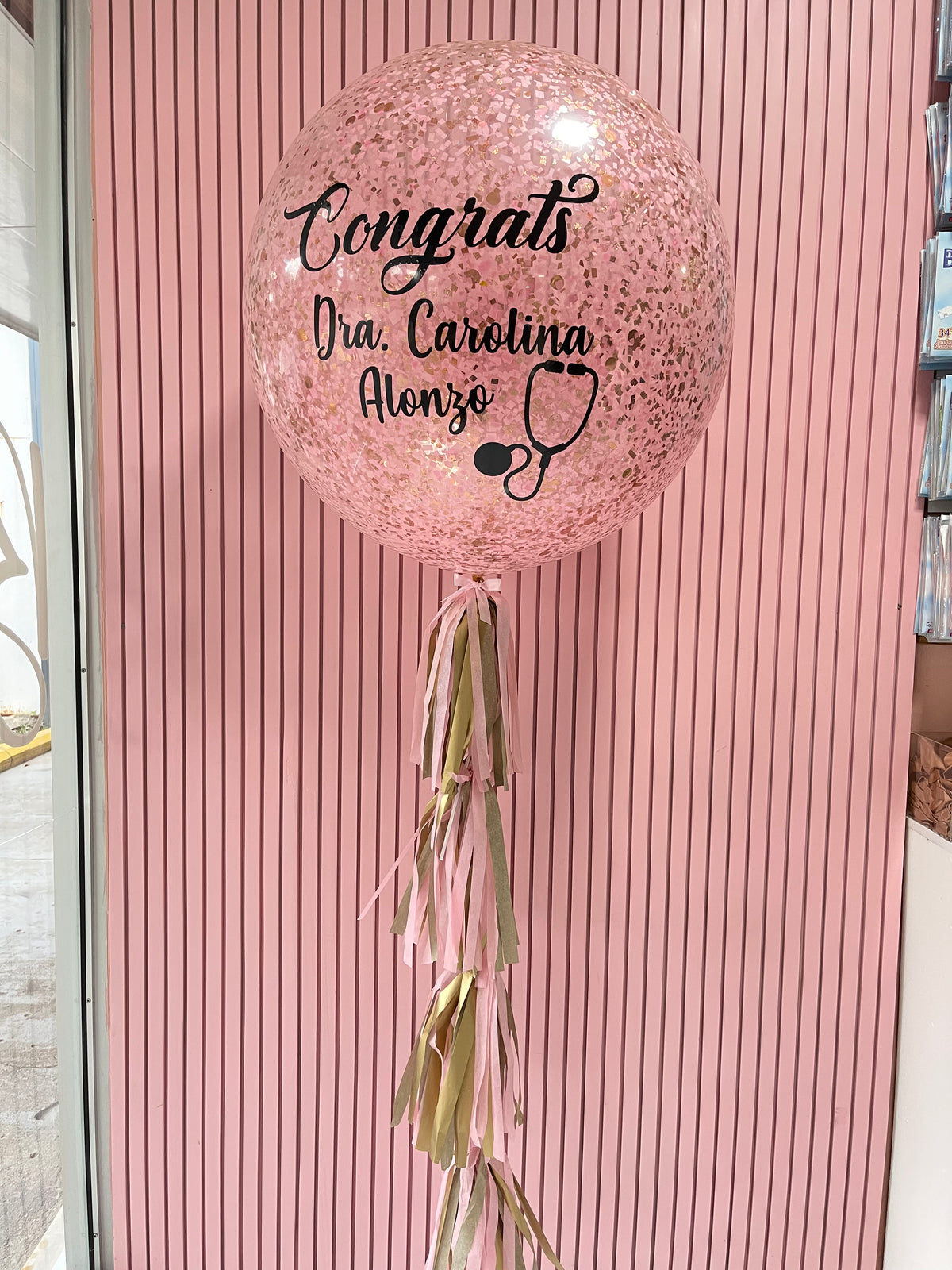 Giant Balloon Confetti | Top Flowers