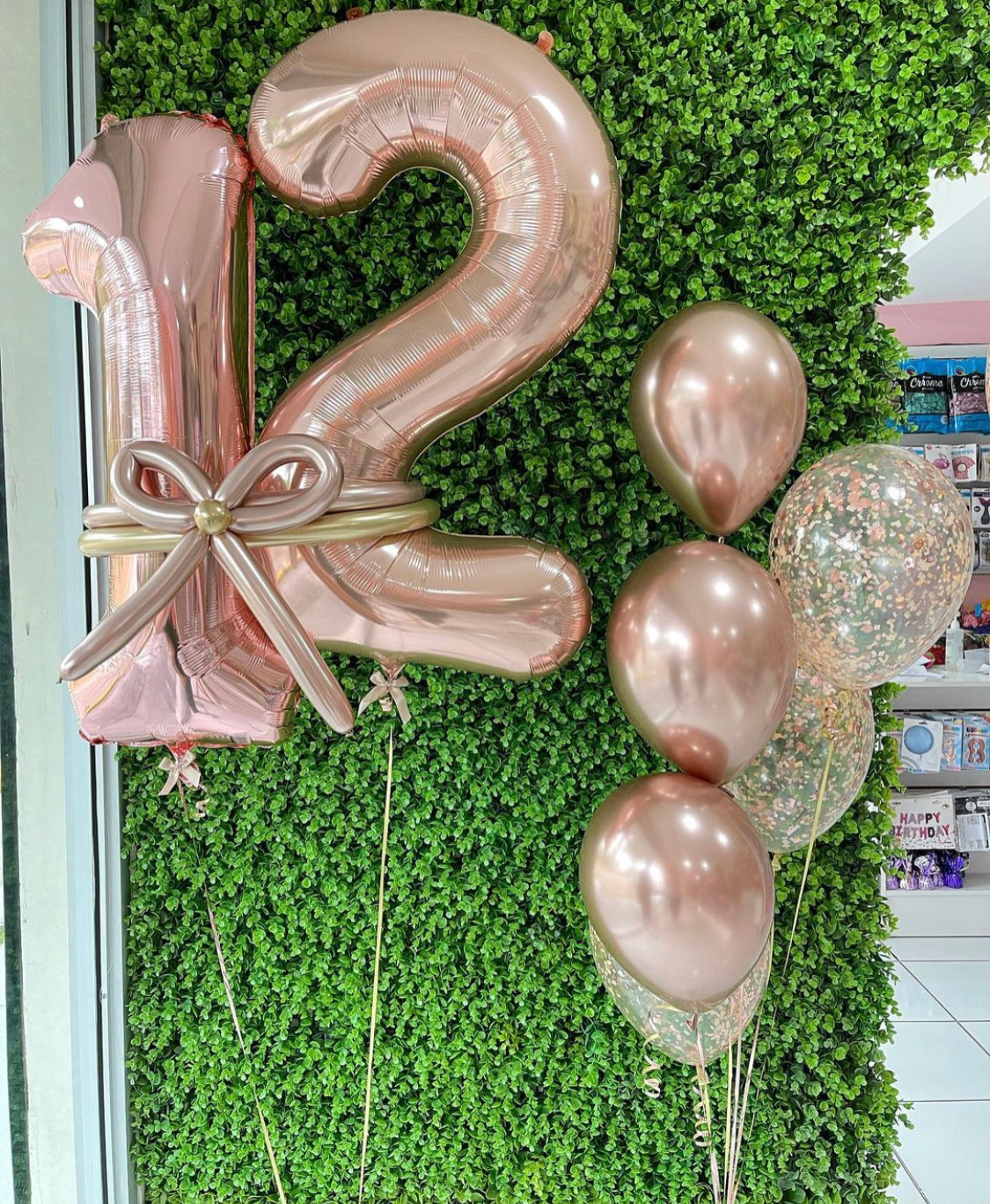 Rosegold Numbers + Bouquet | Top Flowers